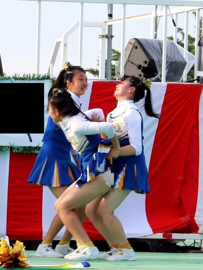 【pcolle】見逃すな！jkチアガールの純白パンツが丸見えになる 君のパンツは。
